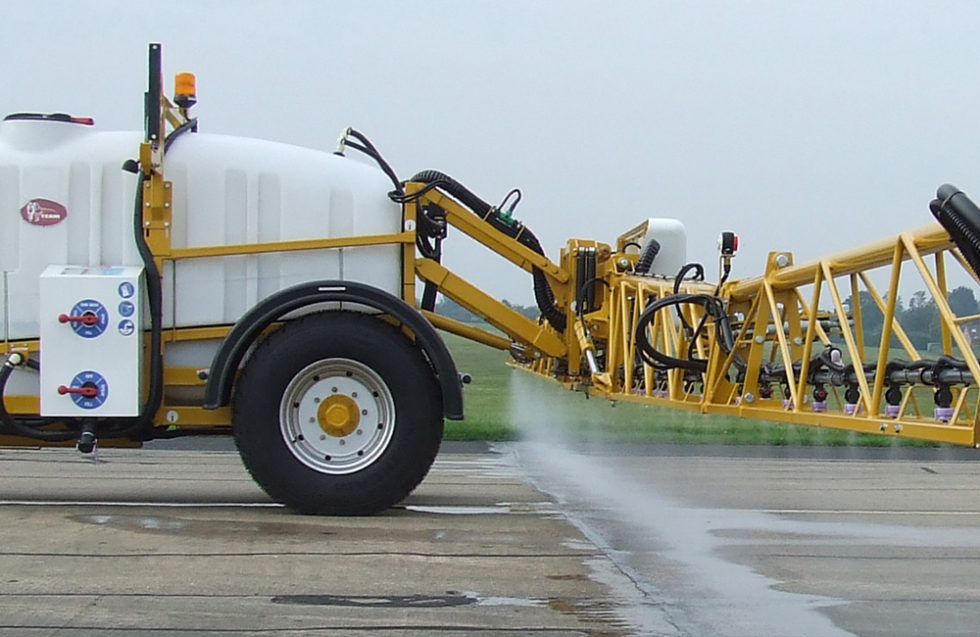 Trailed De-Icer Sprayers - Team Sprayers Ltd